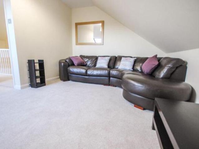 2 bedroom property for rent in Richmond Park Road, Charminster, BH8