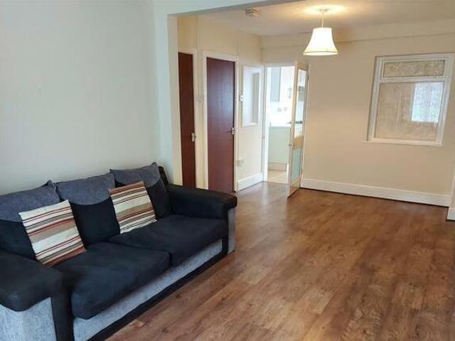 2 Bedroom Property For Rent In Townhill