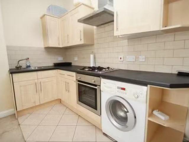 2 bedroom property for rent in The Triangle, Bournemouth, BH2