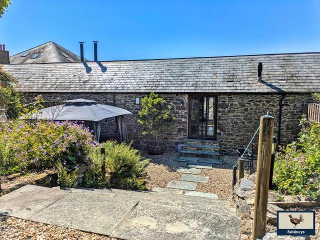 2 bedroom property for sale