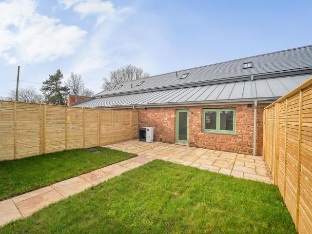 2 bedroom property for sale