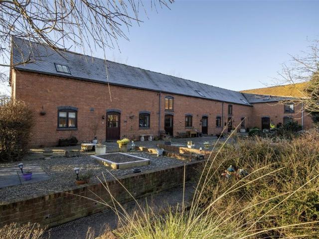 2 bedroom property for sale