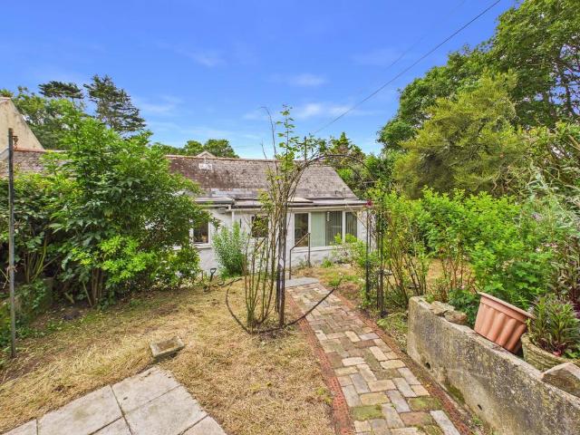 2 bedroom property for sale