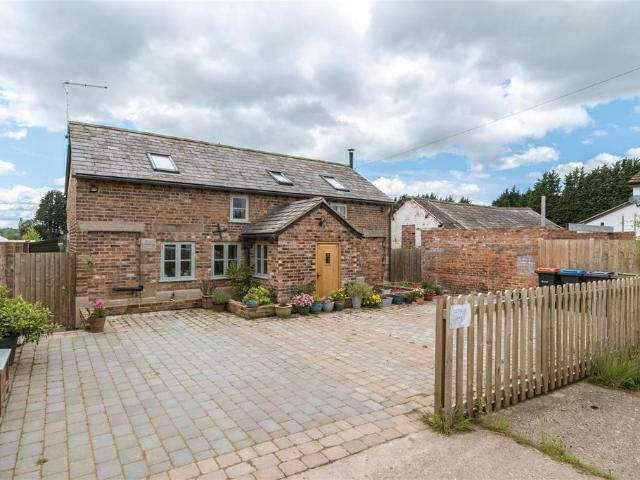 2 bedroom property for sale