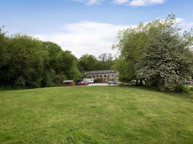 2 bedroom property for sale