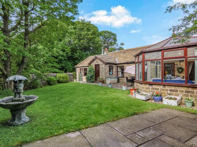 2 bedroom property for sale