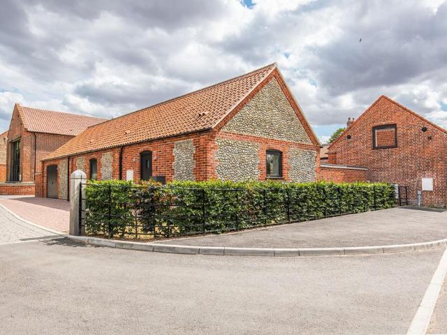 2 bedroom property for sale