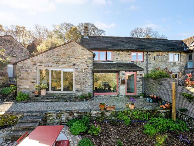 2 bedroom property for sale