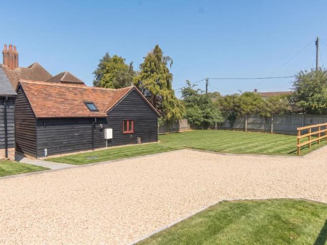 2 bedroom property for sale