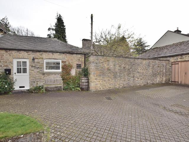 2 bedroom property for sale