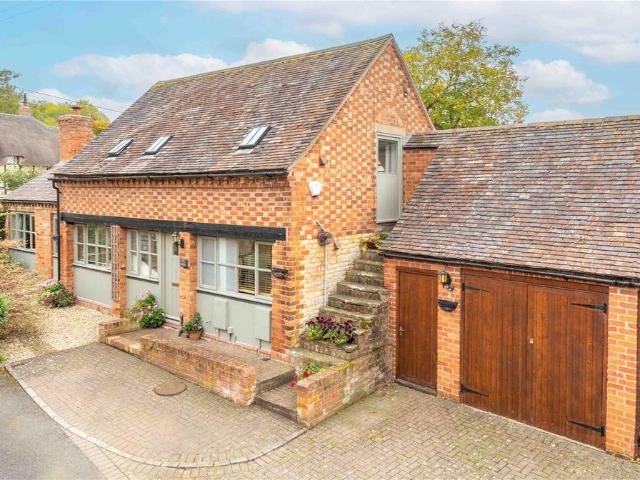 2 bedroom property for sale