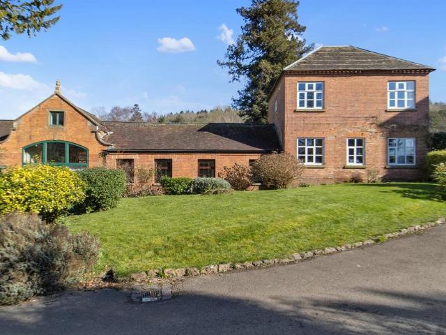 2 bedroom property for sale