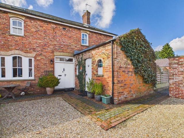 2 bedroom property for sale