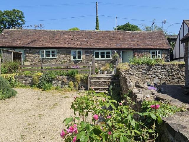 2 bedroom property for sale