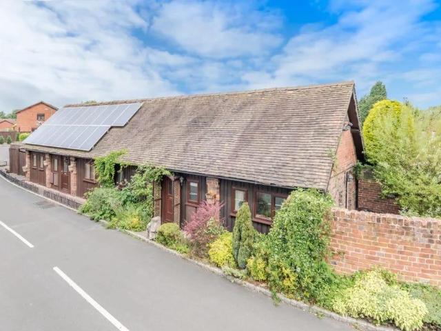 2 bedroom property for sale