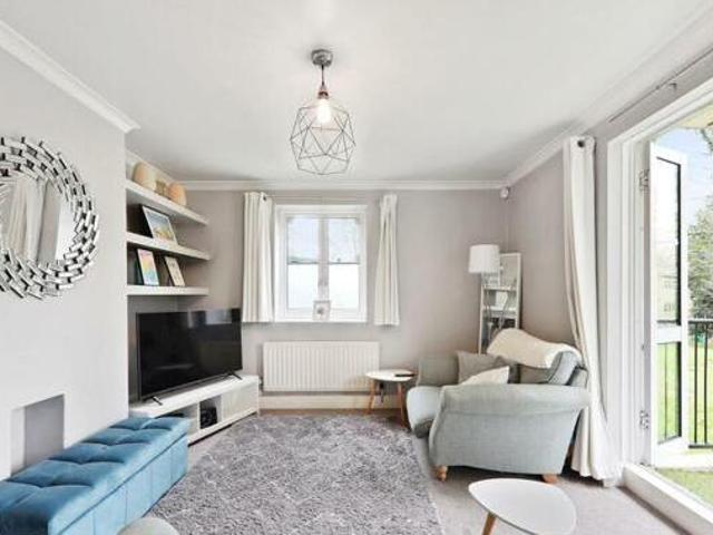 2 Bedroom Property For Sale In Chulsa Road