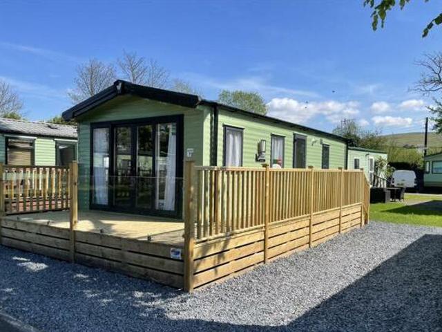 2 Bedroom Property For Sale In Garsdale