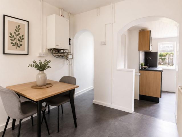 2 bedroom property for sale in Hope Street, Cheltenham, GL51