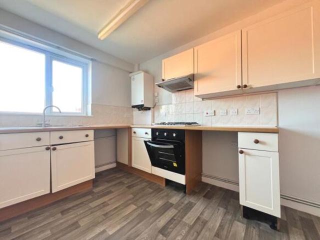 2 bedroom property for sale in Hesters Way Road, Cheltenham, GL51
