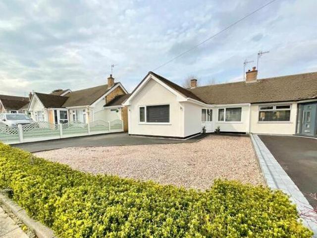 2 Bedroom Property For Sale In Stoke on trent
