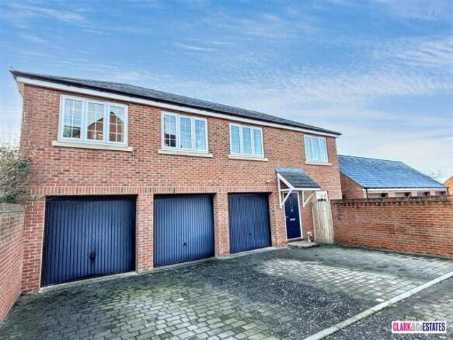 2 bedroom property for sale in Pebblebed Close, Exeter, EX2