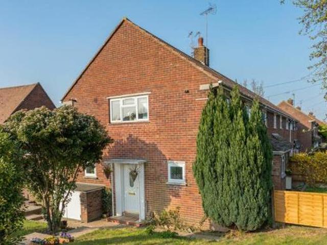 2 Bedroom Property For Sale In Winchester
