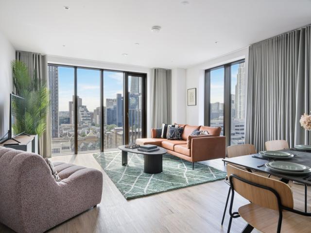 2 bedroom property in Charter Street Vertus, Canary Wharf, E22 £3,632 pcm | Chestertons