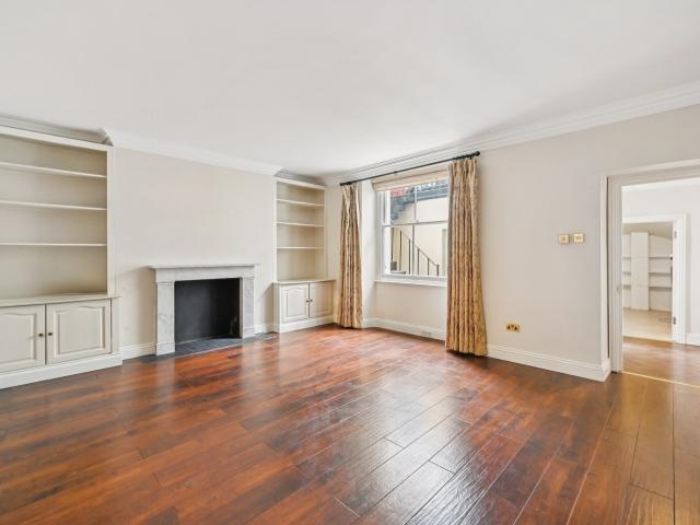 2 bedroom property in Belgrave Road, London, SW1V £3,800 pcm | Chestertons