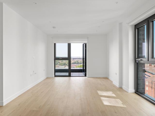 2 bedroom property in Darter House, Anax Street, London, N4 £3,100 pcm | Chestertons