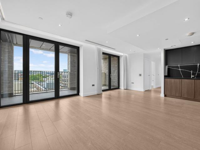 2 bedroom property in Dispatch House, 4 Paragon Square, London, WC1X £5,000 pcm | Chestertons