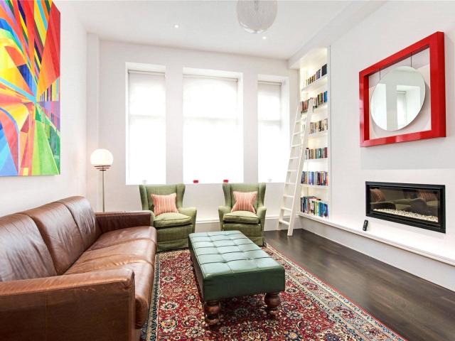 2 bedroom property in North Gate, Prince Albert Road, St John's Wood, London, NW8 £3,500 pcm | Chestertons