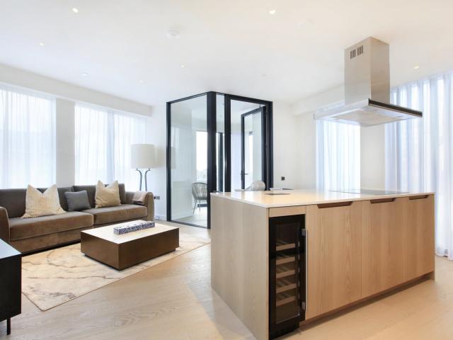 2 bedroom property in Nine Elms Lane, London, SW8 £7,085 pcm | Chestertons