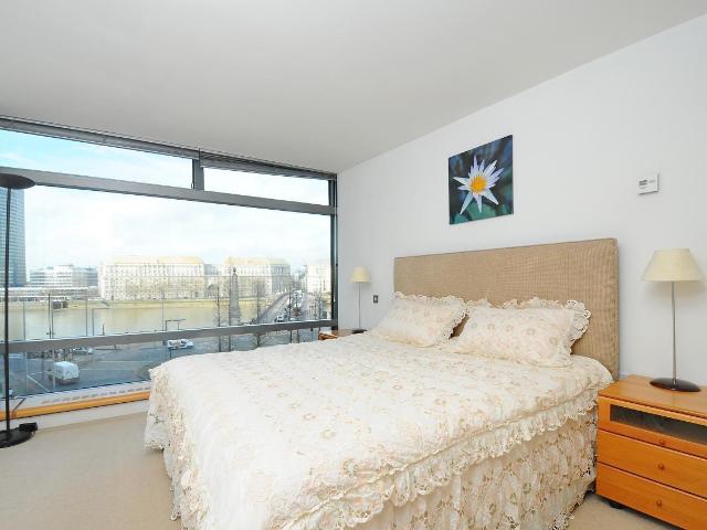 2 bedroom property in Parliament View, 1, Albert Embankment, Lambeth, SE1 £3,500 pcm | Chestertons