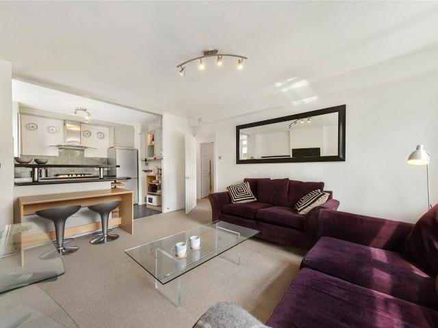 2 bedroom property in Westbourne Park Road, London, W2 £2,850 pcm | Chestertons
