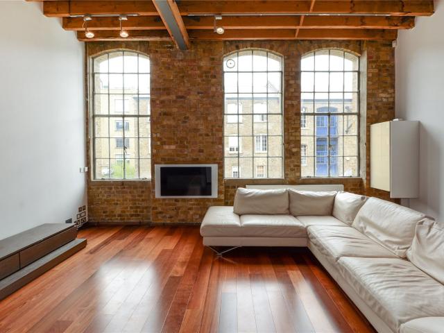 2 bedroom property in The Flag Store, 23 Queen Elizabeth Street, London, SE1 £4,400 pcm | Chestertons