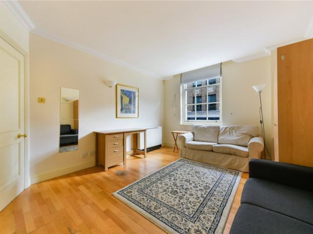 2 bedroom property in The Little Adelphi, 10 14 John Adam Street, Covent Garden, London, WC2N £2,925 pcm | Chestertons