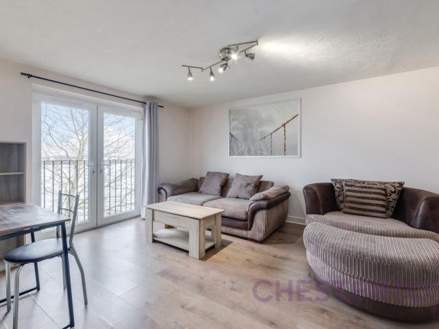 2 bedroom property in Tideside Court, Harlinger Street, London, SE18 £1,750 pcm | Chestertons