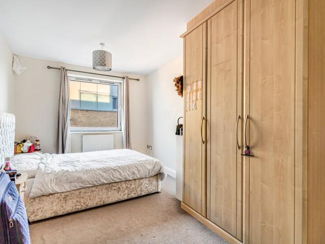 2 bedroom property in Tideslea Path, Thamesmead, London, SE28 £1,990 pcm | Chestertons