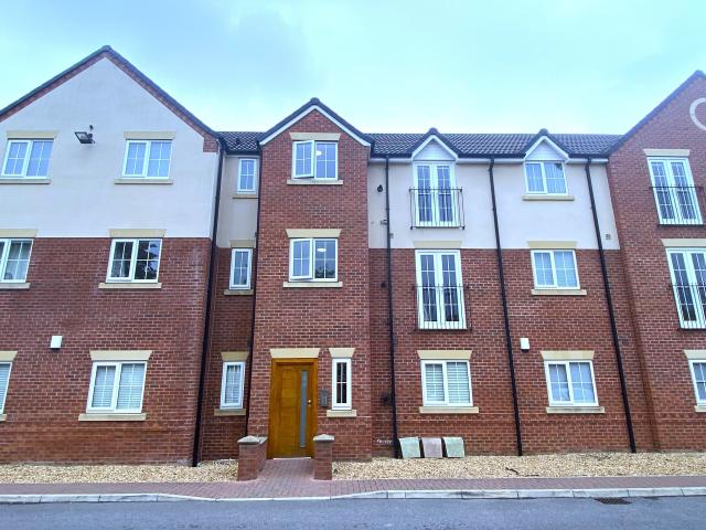 2 bedroom property to let in Mulberry Court, Auckley £825 pcm