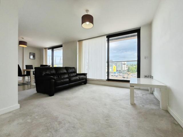 2 bedroom property to let in Nethercott Bank, NR1 1GD £1,400 pcm