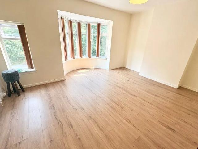 2 bedroom property to let in Barclay Road, Bearwood £1,000 pcm