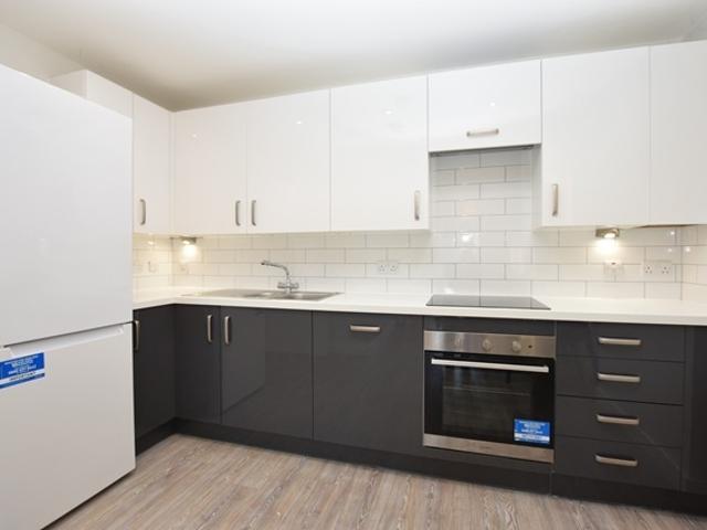 2 bedroom property to let in Beeley, Dun Works, 23 Acorn Street, Sheffield, S3 8FD £1,100 pcm