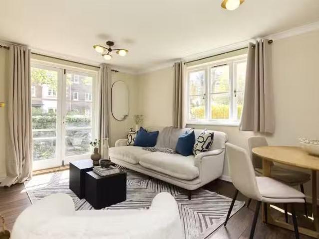 2 bedroom property to let in Brompton Park Crescent, London, S.