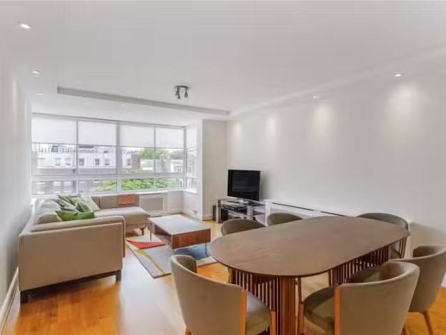 2 bedroom property to let in Cheyne Walk, Chelsea, SW3 £920 pw