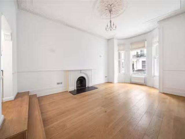 2 bedroom property to let in Collingham Place, London, SW5 £.