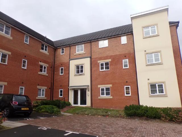 2 bedroom property to let in Herbert James Close, Smethwick £1,000 pcm