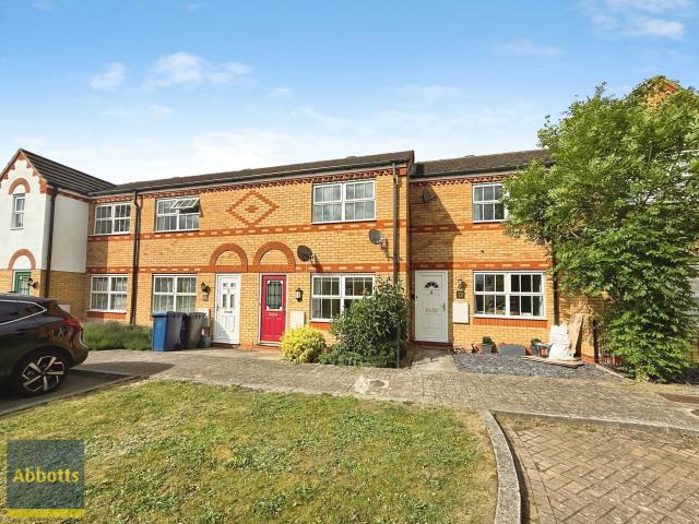 2 bedroom property to let in Kestrel Close, Cottenham £1,300 pcm