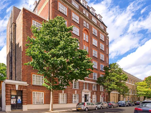 2 bedroom property to let in Turks Row, London, SW3 £4,500 pcm