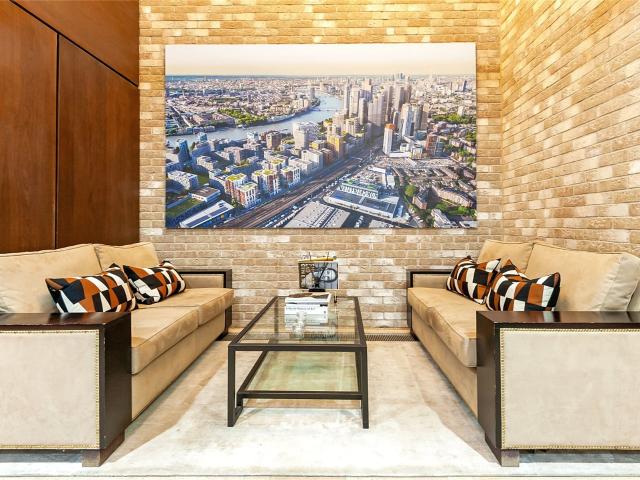 2 bedroom property to let in Thornes House, 4 Charles Clowes Walk, London, SW11 £1,095 pw