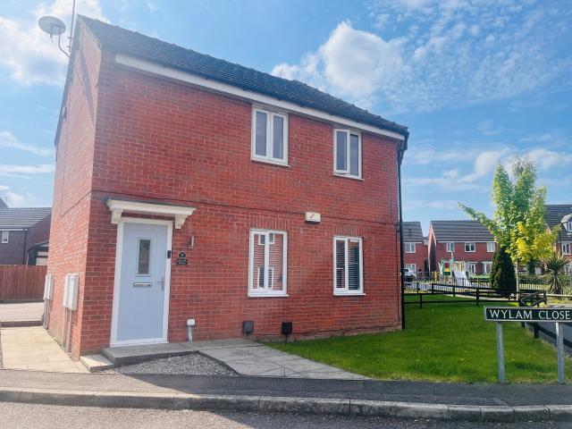 2 bedroom property to let in Wylam Close, Clay Cross, S45 £795 pcm